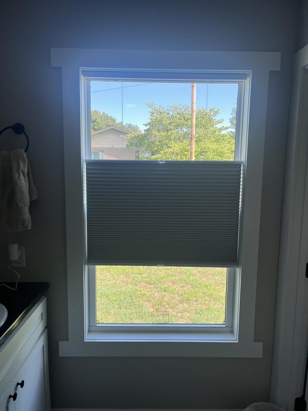 allen + roth 46-in x 72-in White Room Darkening Blackout Cordless Top ...