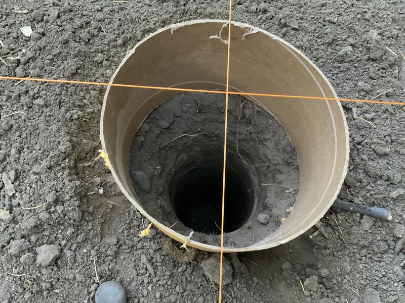 QUIKRETE 10-in x 48-in Concrete Form Tube in the Concrete Forms ...