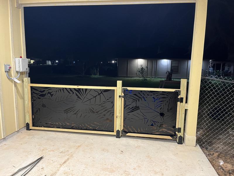 OUTDECO Rainforest 6-ft H x 3-ft W Black Powder-Coated Galvanized Steel ...