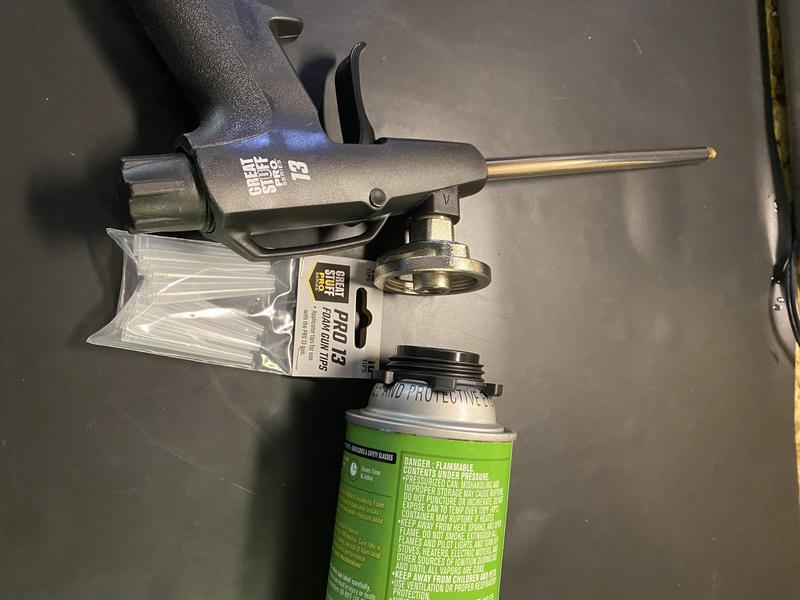 GREAT STUFF PRO 15-Inches Adjustable Flow Control Reusable Spray foam ...