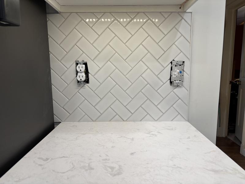 Satori Hudson Mist 11-in x 11-in Glossy Porcelain Herringbone Subway ...