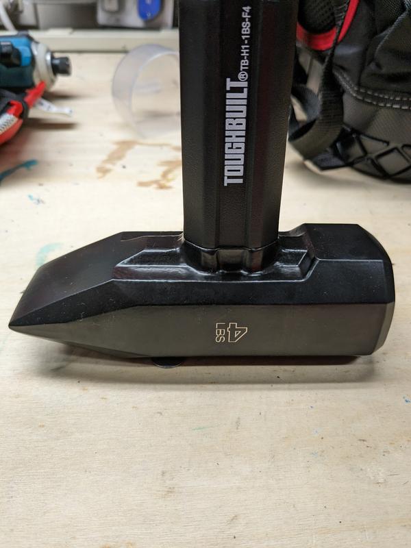 TOUGHBUILT 4-lb Smooth Face Steel Head Fiberglass Blacksmith Specialty ...