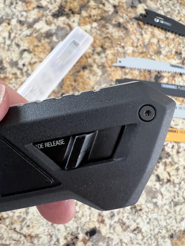 TOUGHBUILT Folding 5.5-in Utility Ripping Jab Saw TB-H4S5-23FU at Lowes.com