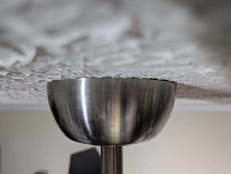 SILJOY 60-in Integrated LED Brushed Gold with Black Blades Ceiling fan ...