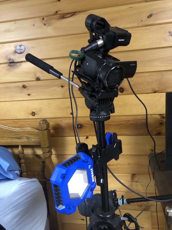Kobalt 1500-Lumen LED Battery-operated Rechargeable Clamped Work Light ...
