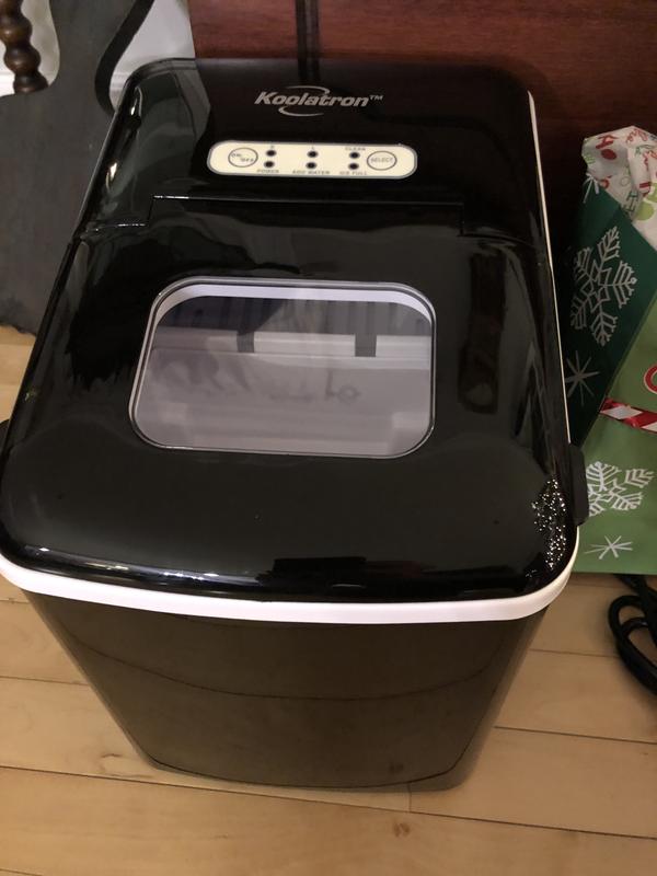 Koolatron Ice maker with Ice scoop and basket 26-lb Ice Per day ...