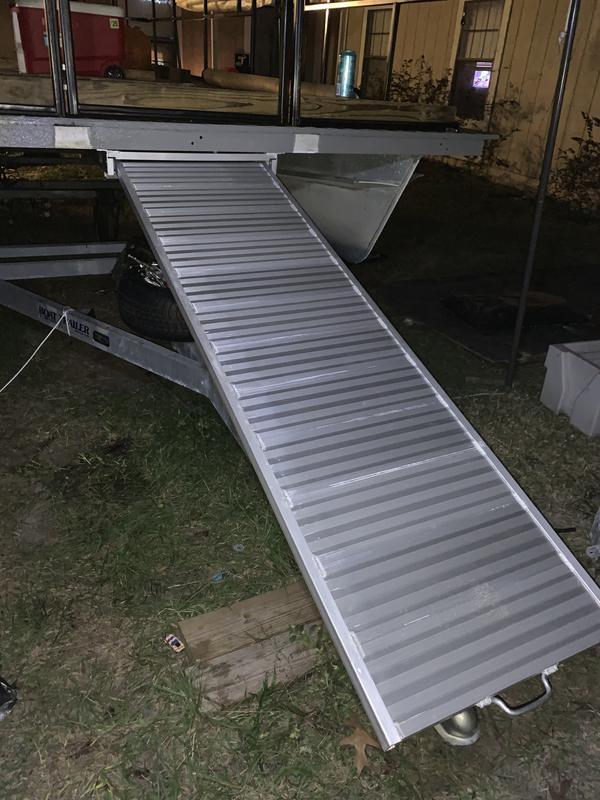Extreme Max Heavy-Duty Undermount Pontoon Ramp at Lowes.com