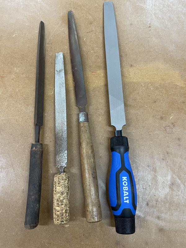 Kobalt 4.75-in Tooth Lock Jaw File Handle File KLJH1 at Lowes.com