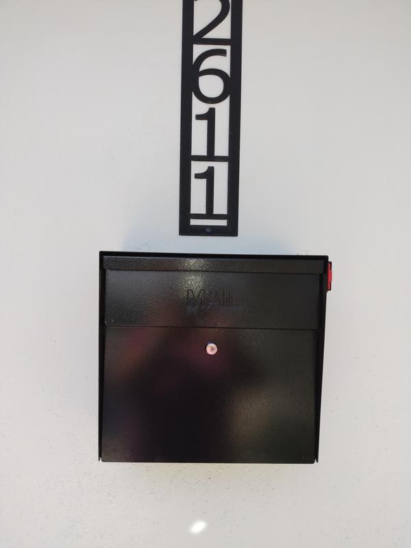 Mail Boss Wall Mount White Metal Large Lockable Mailbox 7169 at Lowes.com