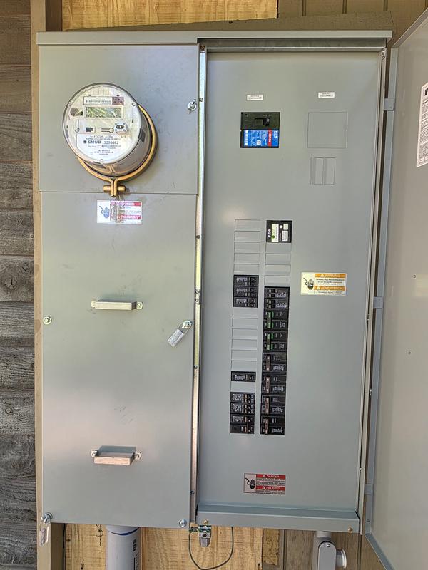 Eaton Type BR 30-amp 2-Pole Tandem Circuit Breaker BD3030 at Lowes.com