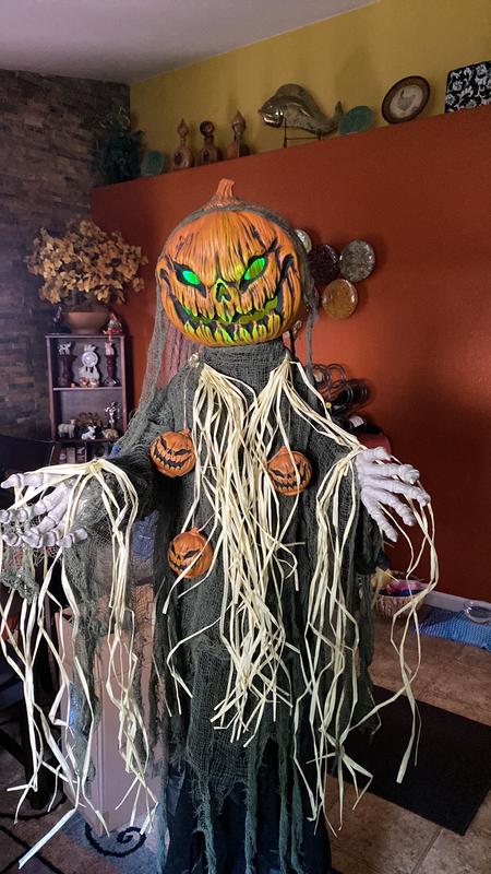 Haunted Hill Farm 5.33-ft Freestanding Lighted Chad Pumpkin Animatronic ...