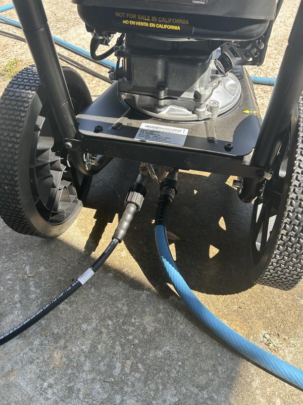 SIMPSON Clean Machine 3200 PSI at 2.5 GPM 3200-PSI 2.5-GPM Cold Water ...