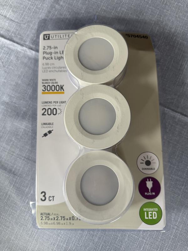 Utilitech Puck Light 3-Pack 2.75 Plug LED Under Cabinet Light Bar Light ...