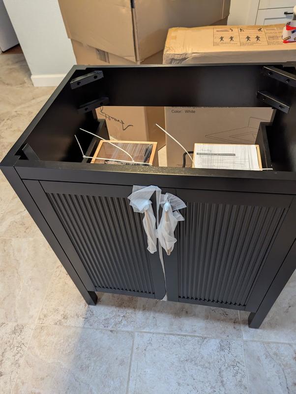 Avanity Luka 31-in Black Oak Undermount Single Sink Floating Bathroom ...