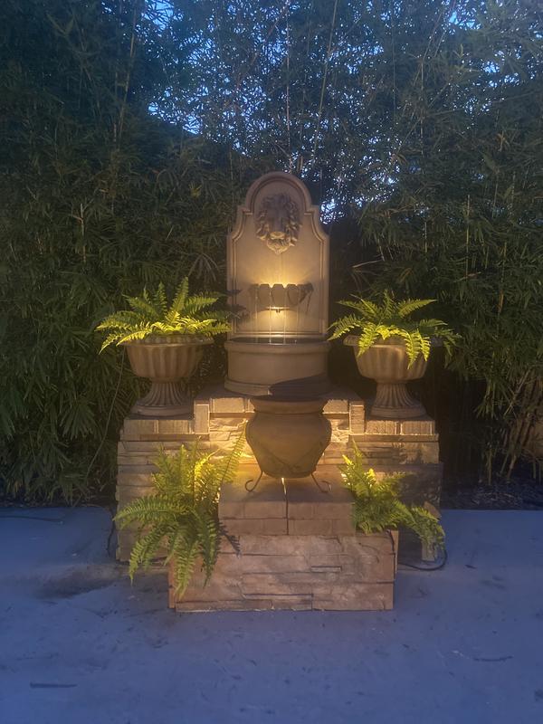 allen + roth 40-in H Plastic Electric Powered Wall Outdoor Fountain ...