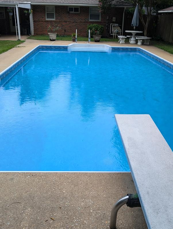 Clorox Pool&Spa 6-Pack 16-oz Pool Shock 82006CLX at Lowes.com