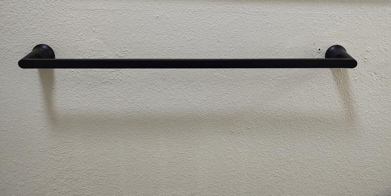 Delta Sparrow 18-in Matte Black Wall Mount Single Towel Bar SPR18-MB at ...