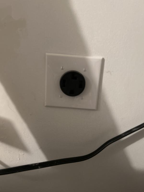 Utilitech 30 -Amp 250-volt Industrial Round Dryer power outlet ...