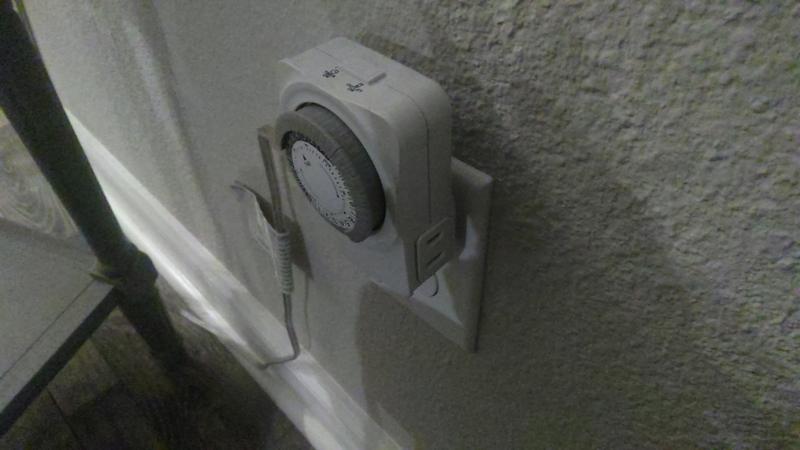 Utilitech 15-Amps 125-volt 2-Outlet Plug-in Countdown Lighting Timer ...