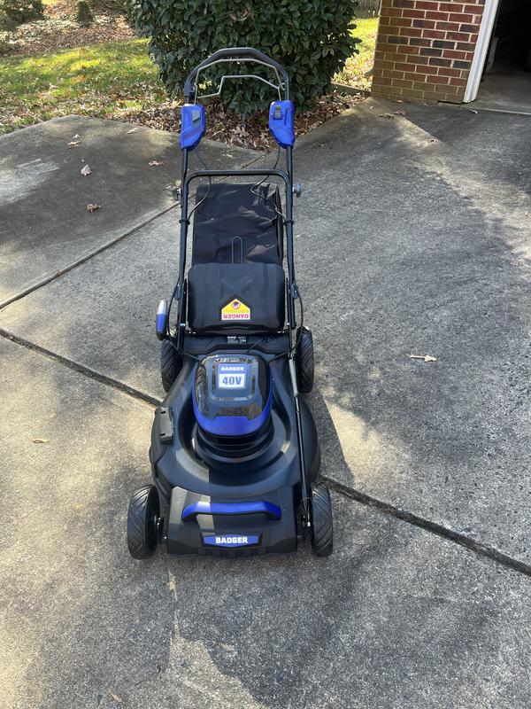 Wild Badger Power Cordless 40-volt, 21-in Self Propelled Battery Walk ...