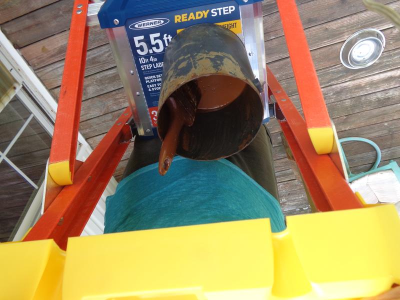 Werner Lock-In Plastic Utility bucket For Step ladders in the Ladder ...