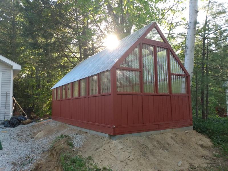 SUNTUF 10-Pack Cross Link Polyethylene Solid Roof Panel Closure Strip ...