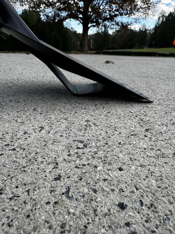 Razor-Back 48-in Wood Handle Roofing Spade 46141 at Lowes.com