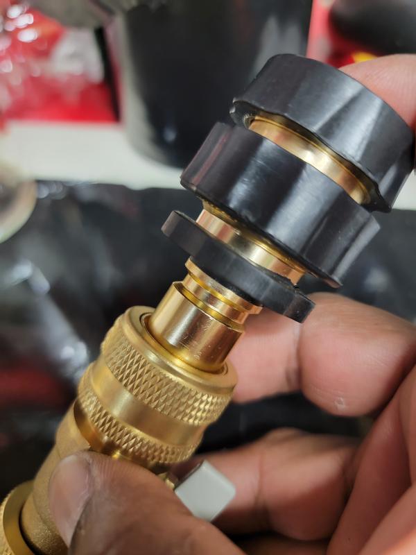 Project Source Brass Quick Connector Set SGY-GAR101 at Lowes.com