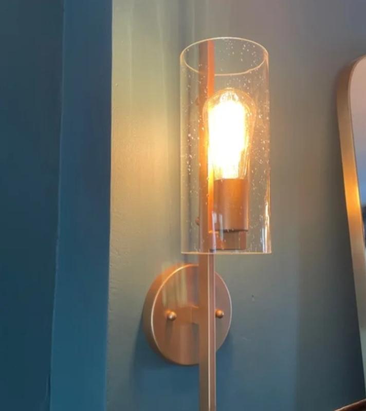 Uolfin Ariana 4-in W 1-Light Matte Gold Modern/Contemporary LED Wall ...