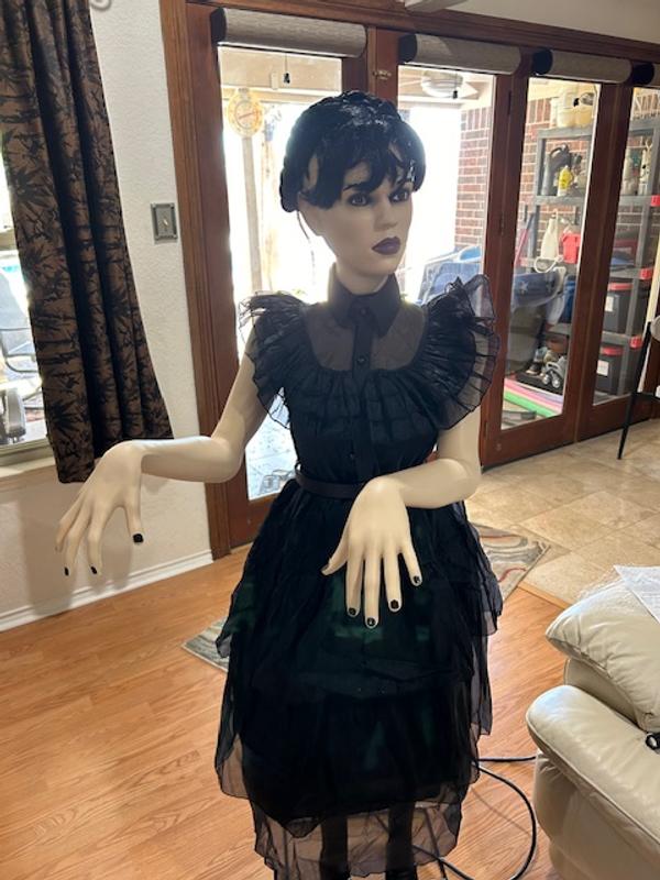 Wednesday 5-ft Musical Wednesday Addams Raven Dance Animatronic 61189 ...