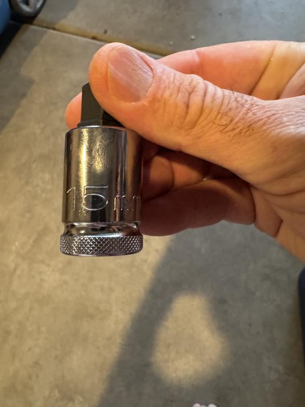 Klein Tools Knurled Hex Bit Socket Set, SAE and Metric, 32-Piece in the ...