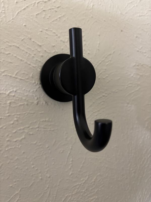 Delta Nicoli Spotshield Brushed Nickel Double Wall Mount Towel Hook ...