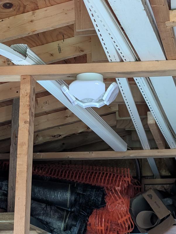 Utilitech 6-volt 1000 -Lumens Battery-operated Ceiling-mounted Work ...