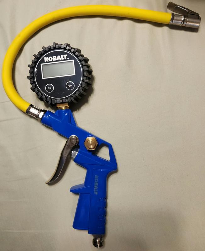 Kobalt Inflator Gun SGY-AIR46TZ at Lowes.com