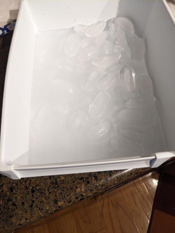 Whirlpool Whirlpool Ice Maker Kit- White W11510803 at Lowes.com