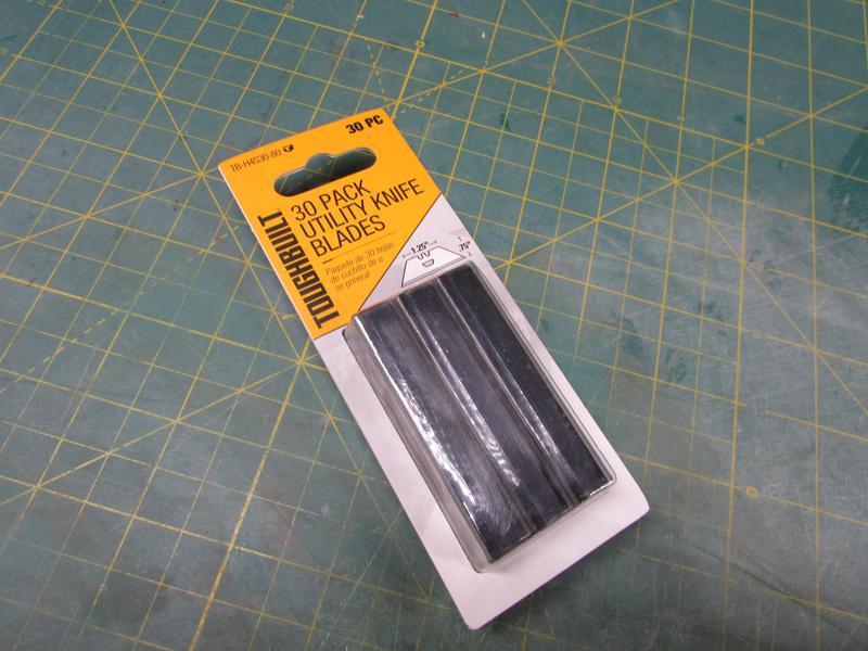TOUGHBUILT Carbon Steel Utility Razor Blade(30-Pack) TB-H4S30-80 at ...