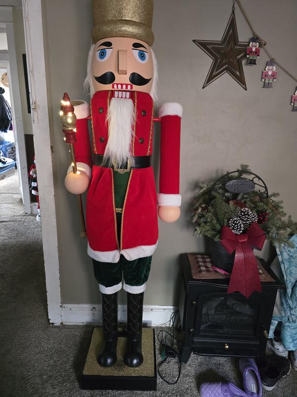 Holiday Living 7-ft Bluetooth Nutcracker Animatronic 93116 at Lowes.com