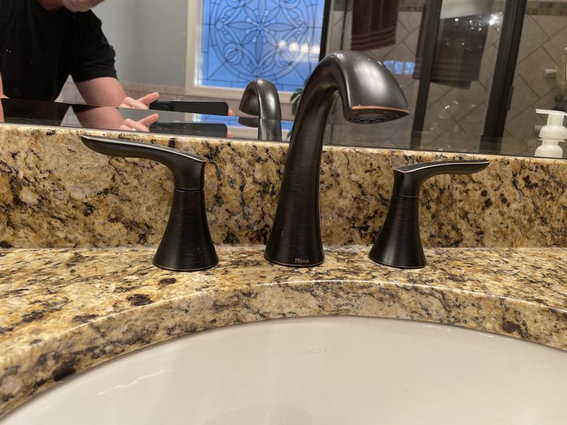 Pfister Weller Brushed Nickel Single hole 1-handle WaterSense Mid-arc ...