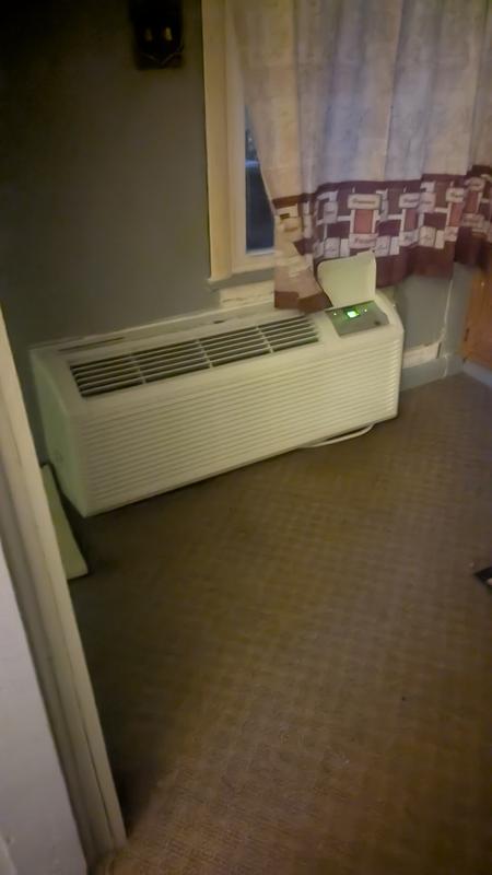 Midea Heat Pump Efficient Cooling Heating 9000-BTU Medium Room 230-Volt ...