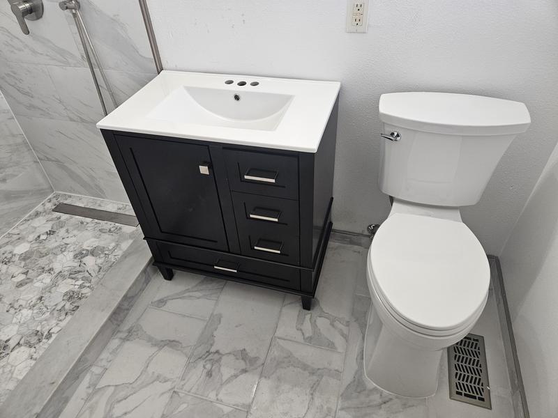 Dexmalle 30-in Blue Freestanding Single Sink Bathroom Vanity With White ...