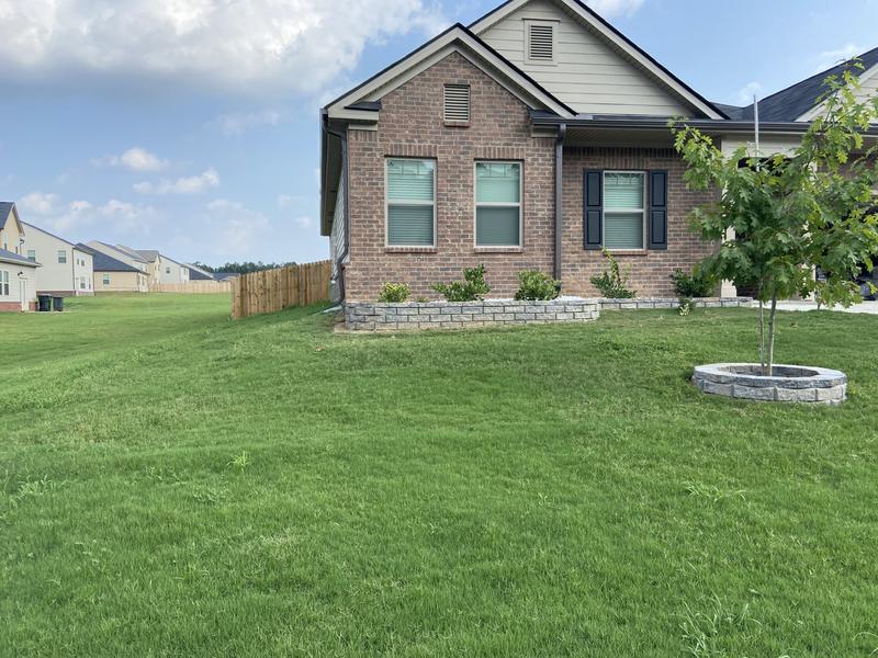 Longleaf Packaging 0.33-cu yard 900-lb Multiple Colors/Finishes Marble ...