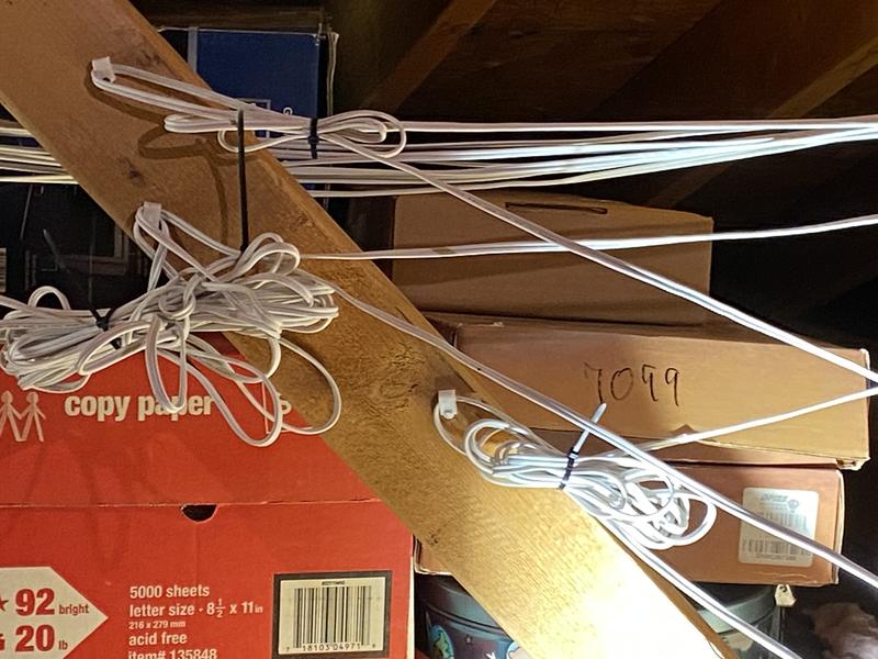 3M 2-in Plastic Cable Spacers Cable Staple (25-Pack) SI-1 at Lowes.com