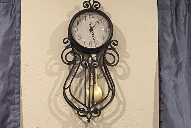 Infinity Instruments 20 in Black Plastic Indoor Oversized Wall Clock ...