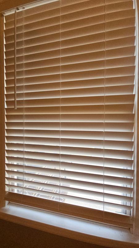 LEVOLOR Basics 2-in Slat Width 36-in x 64-in Cordless White Faux Wood Room Darkening Horizontal ...