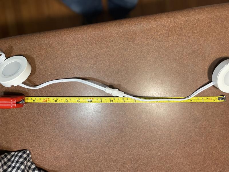 Utilitech Puck Light 3-Pack 2.75 Plug LED Under Cabinet Light Bar Light ...