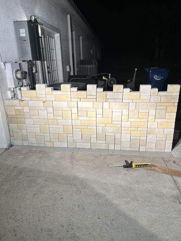 Oldcastle 10-in H x 15.7-in L x 4-in D Alabaster Stagger Wall Concrete ...