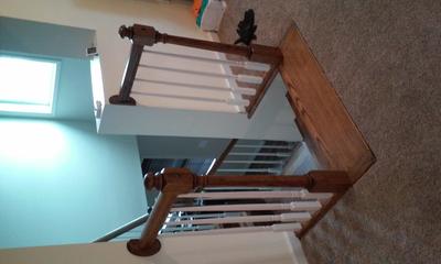 L.J. Smith Stair Systems 2.5-in x 96-in Wood Red oak Interior Shoe rail ...