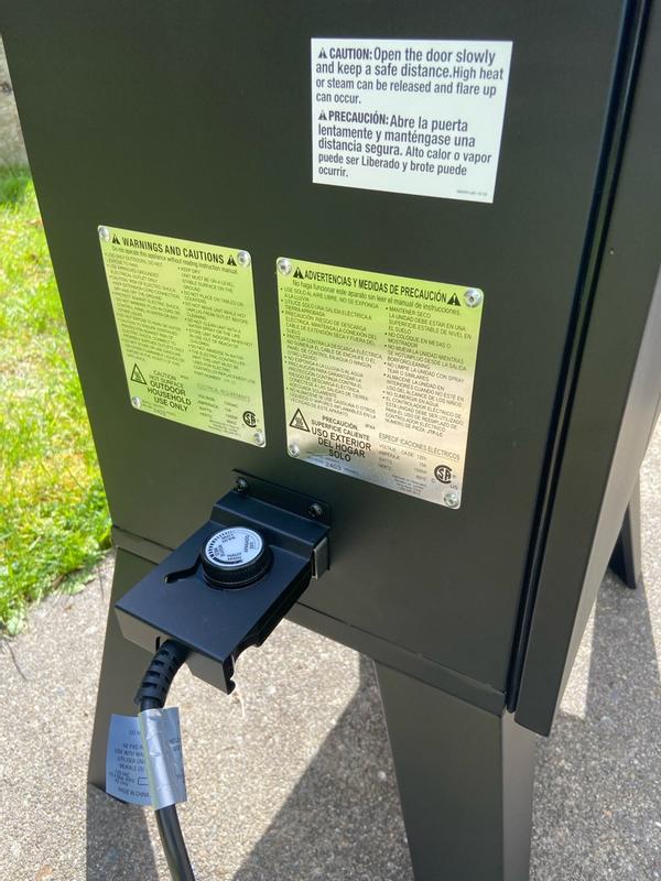 Master Forge 531-Sq in Black Electric Smoker EBS24031L at Lowes.com