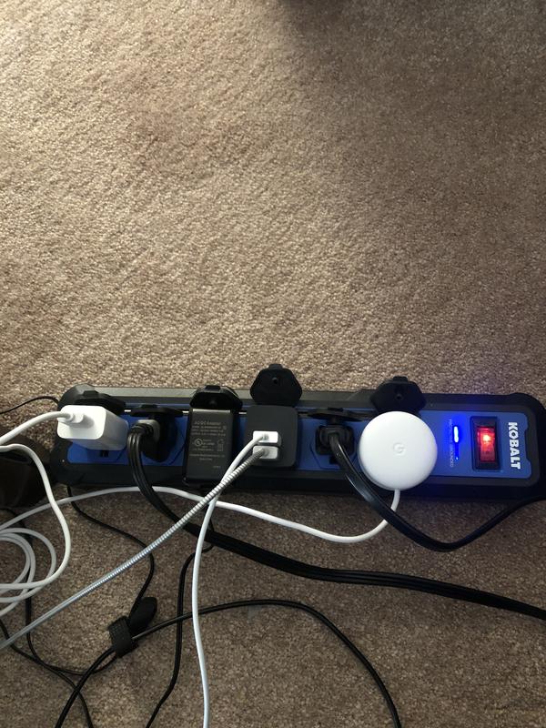 Kobalt 8-ft 6-Outlet Indoor Blue Power Strip LTS-BJ02 at Lowes.com