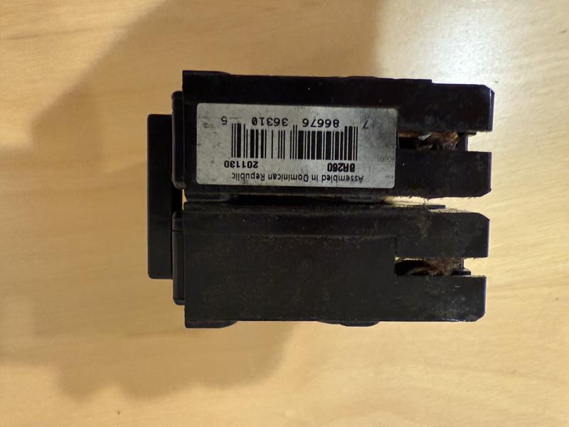 Eaton Type BR 30-amp 2-Pole Standard Trip Circuit Breaker BR230 at ...